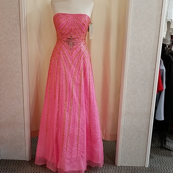 Riva Designs | Dresses | Nwt Long Beaded Pink Prom Formal Size 6 | Poshmark